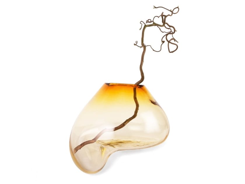 GUTTA CS2 Vase By NOOM | design Kateryna Sokolova