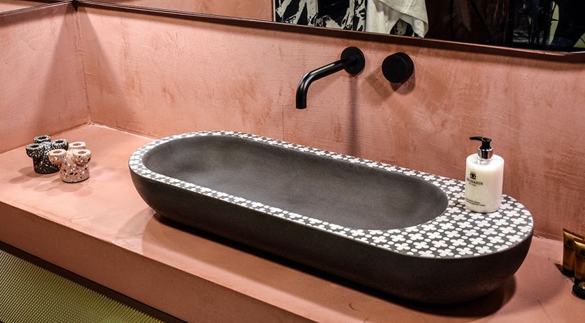 HOLYWATER Washbasin By URBI et ORBI