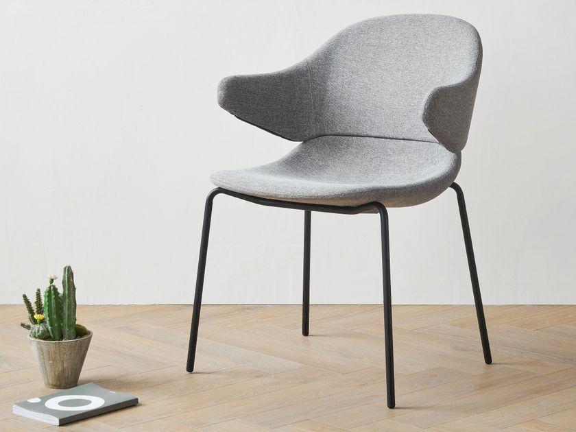 HUG | Leather chair By grado design design Peter Fei