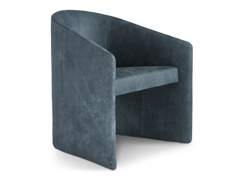 MANTA Fabric armchair with armrests By i 4 Mariani | design Matteo Nunziati