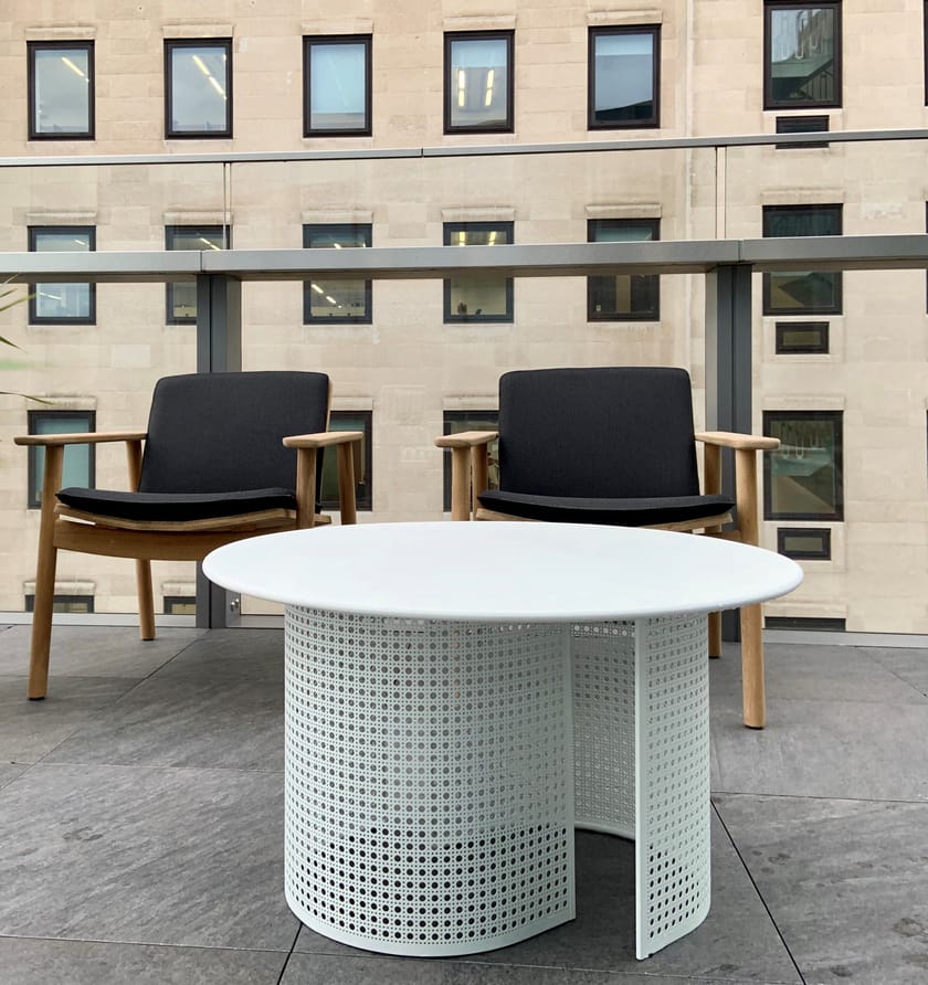 ARENA Round galvanized steel garden side table By ISIMAR