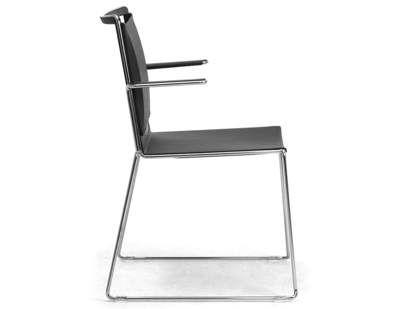 ILIKE RE | Sled base chair Sled base steel, polypropylene and mesh ...