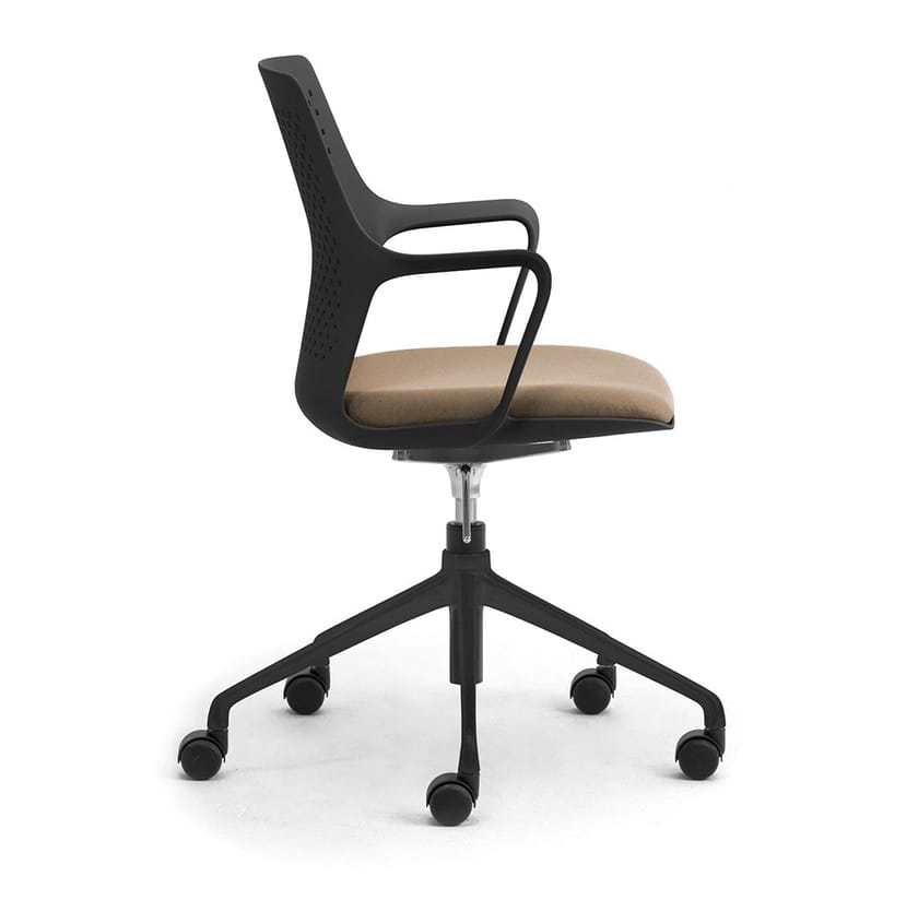 IPA | Office chair with 5-Spoke base By Leyform
