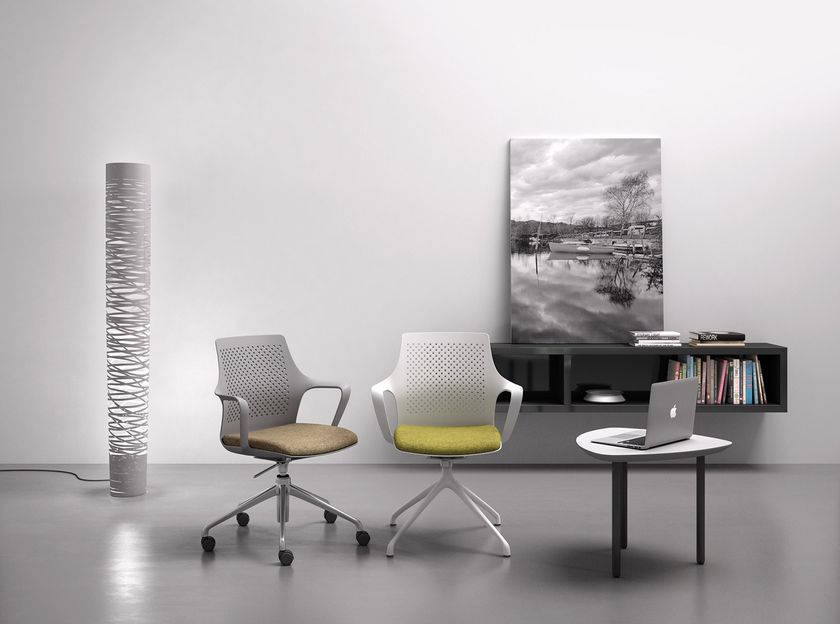 IPA | Office chair with 5-Spoke base By Leyform