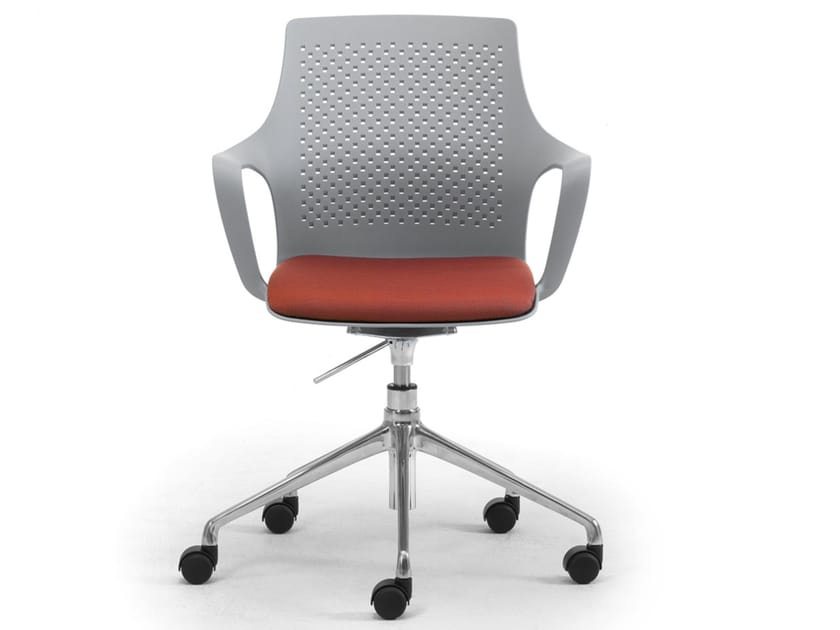IPA | Office chair with 5-Spoke base By Leyform
