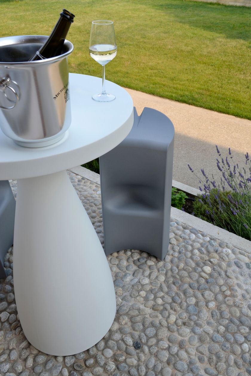 High plastic garden stool with footrest KALISPERA By Servetto design ...