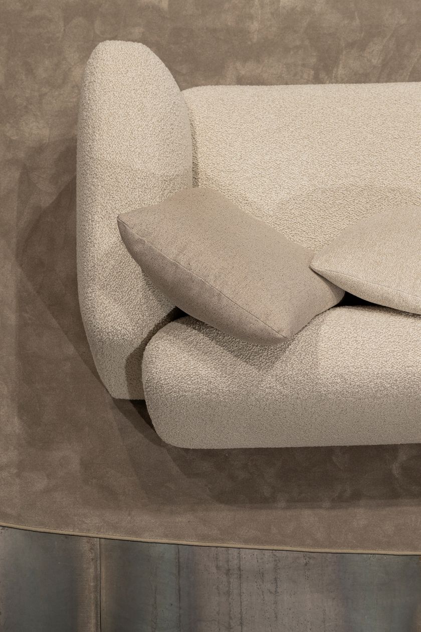 KINTAI Sofa By Art Nova | design Filippo Piotti