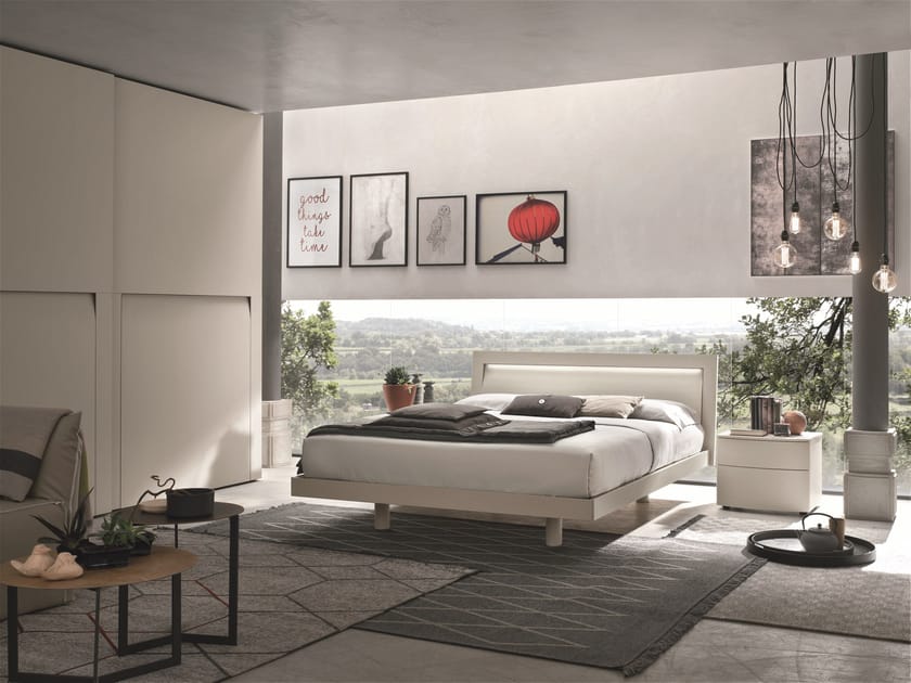 PICCADILLY | Lacquered bedside table Piccadilly Collection By Gruppo ...