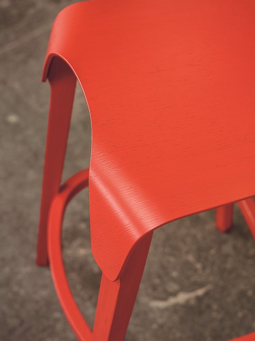 LEAF High wooden stool By TON | design E-ggs
