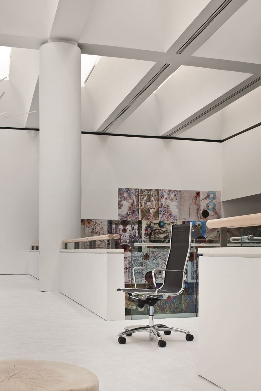 LIGHT | Office chair with 5-Spoke base Light Collection By Luxy