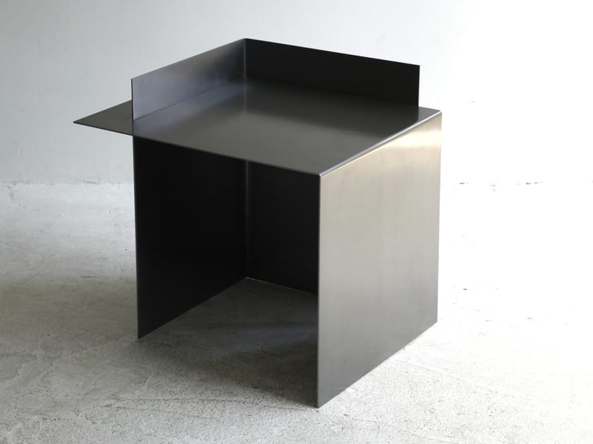 LOCK | Steel stool Low steel stool By MOVIMENTO