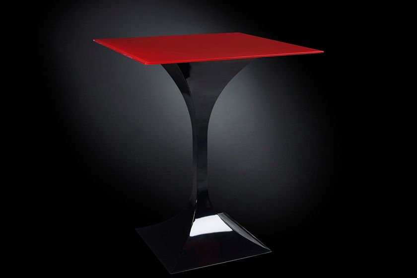Martini Table