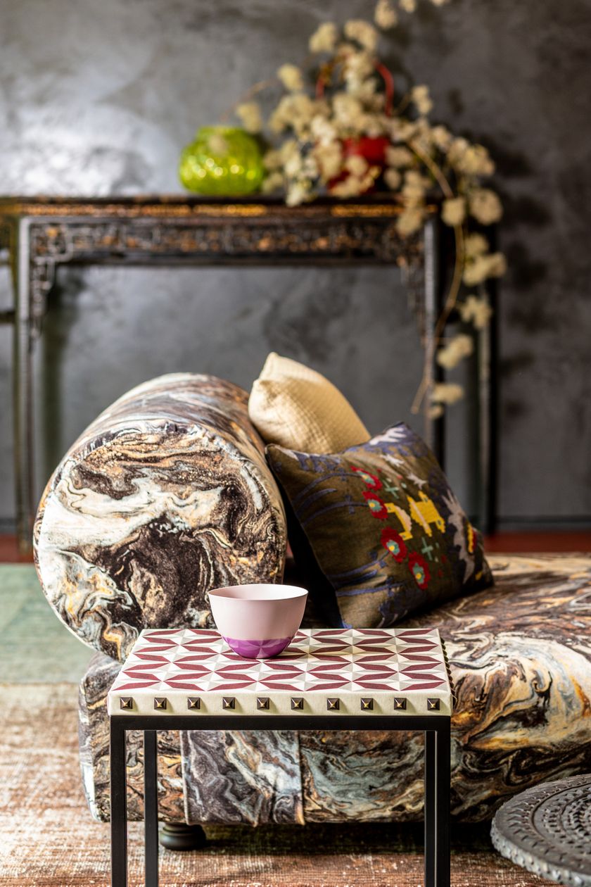 SALON NANÀ Fabric day bed By Moroso | design Annabel Karim Kassar
