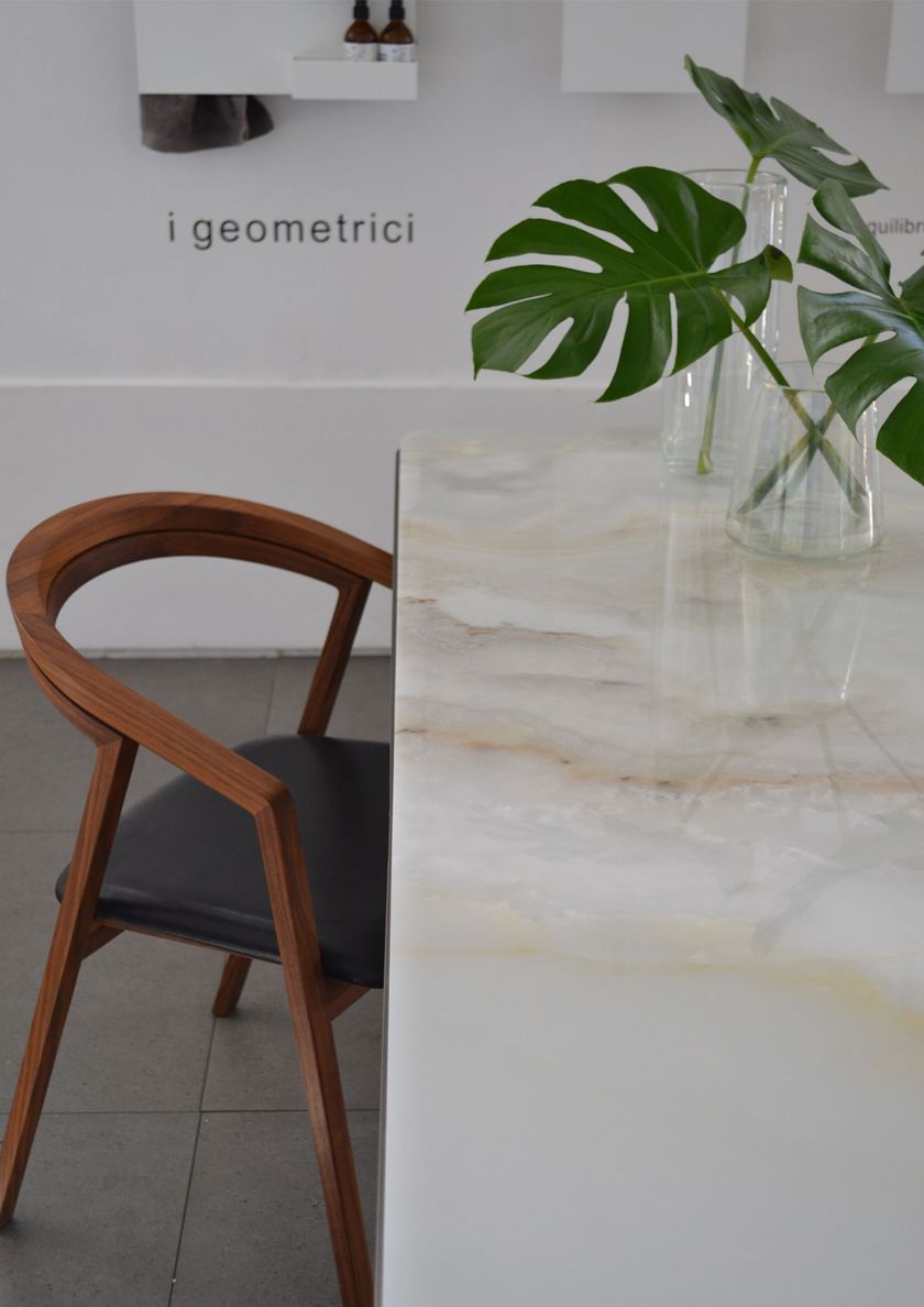 GREGORIO Onyx table By mg12 | design Monica Freitas Geronimi