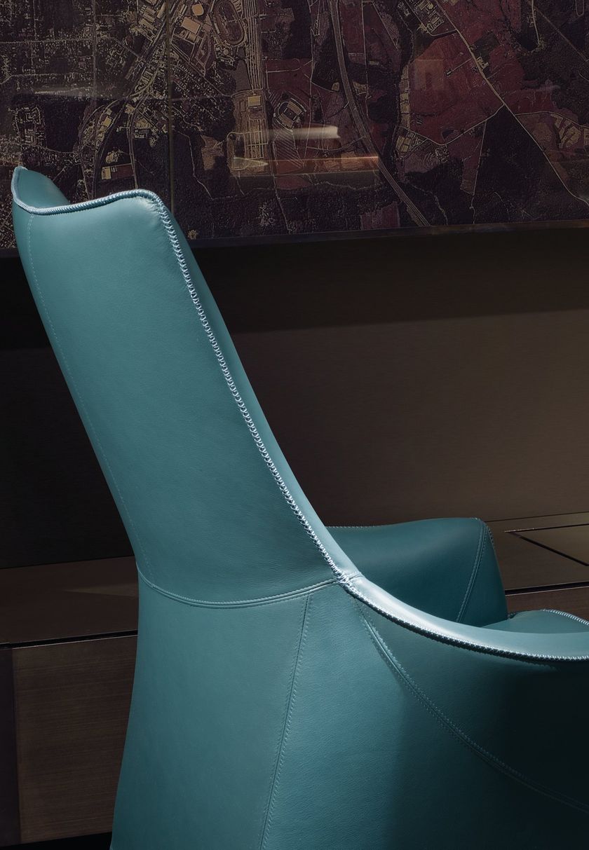 MOBIUS Bergere leather armchair with armrests By Giorgetti | design ...