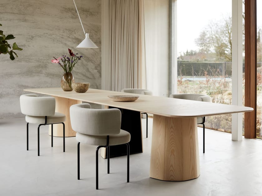 EEVA Table By MORE