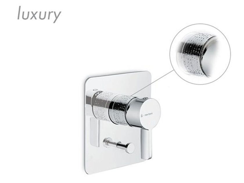 BLINK CHIC Single handle shower mixer with diverter By newform