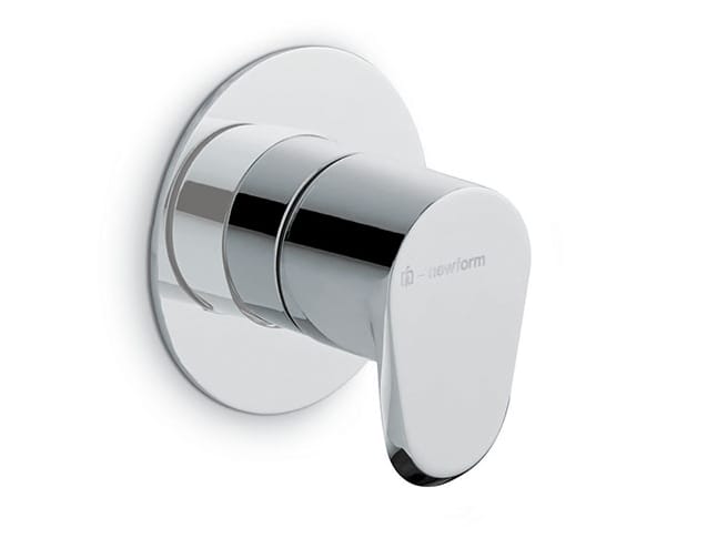 NIO Wall-mounted remote control tap By newform