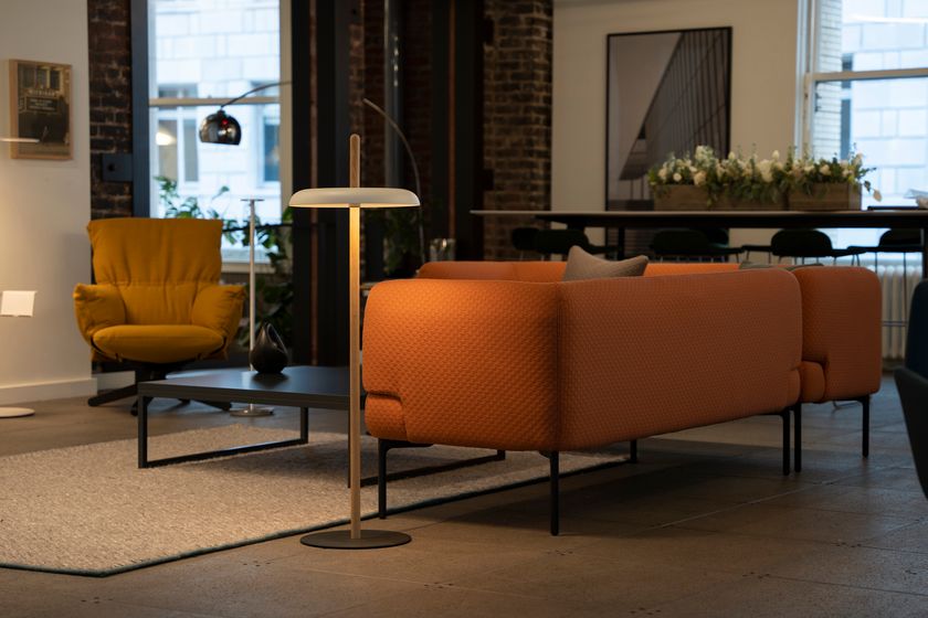 NIVÉL | Floor lamp By Pablo