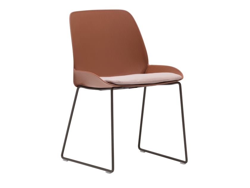 Chairs by Andreu World | Archiproducts