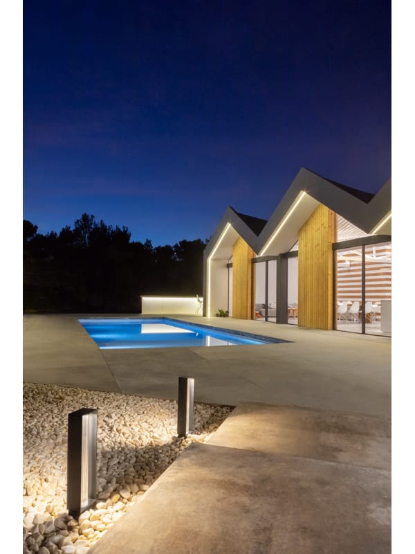 FRAME LED outdoor metal steplight By Estiluz | design Aqueni Design Studio