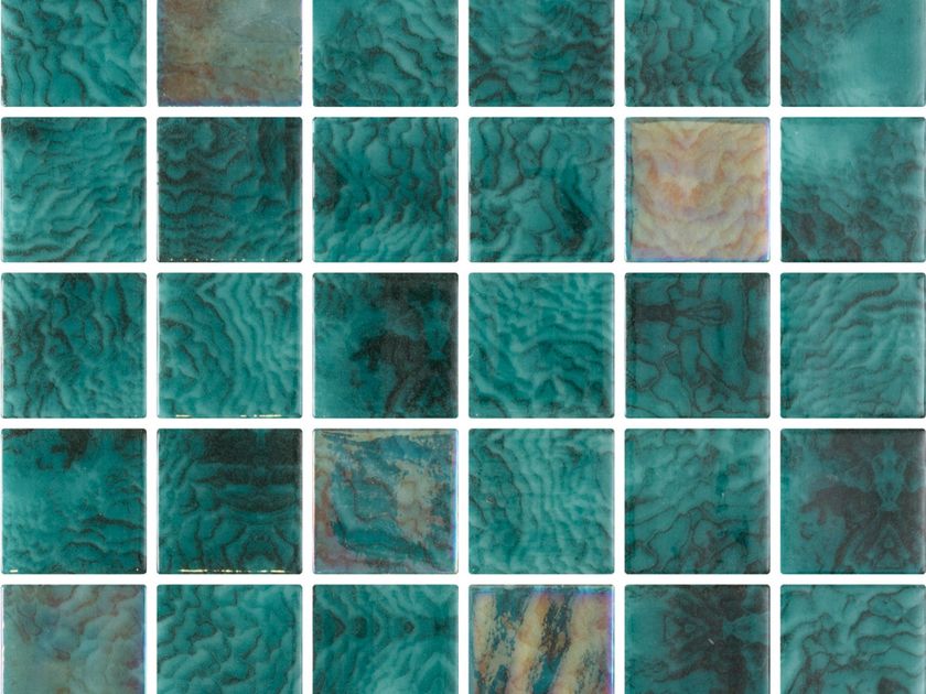 PENTA VANGUARD IRIDIS Indoor/outdoor glass mosaic By ONIX