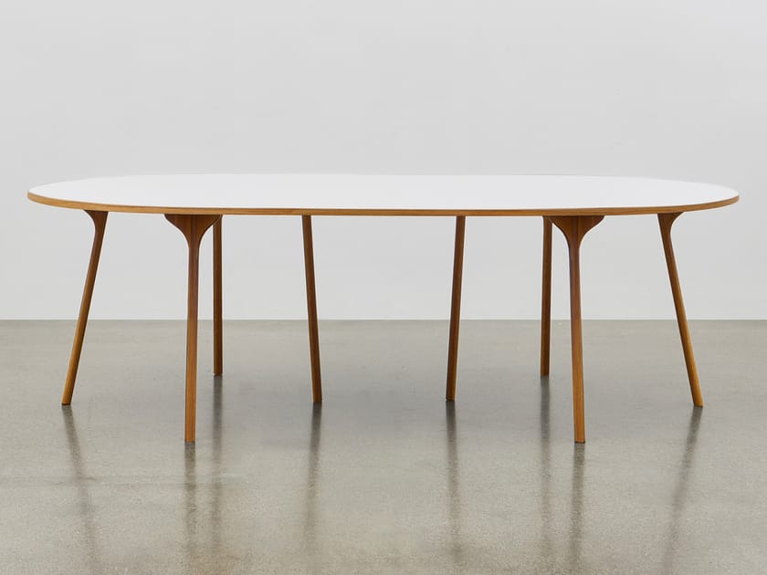 PH CIRCLE TABLE | 桌子 By PH Furniture & Pianos 设计师Poul Henningsen