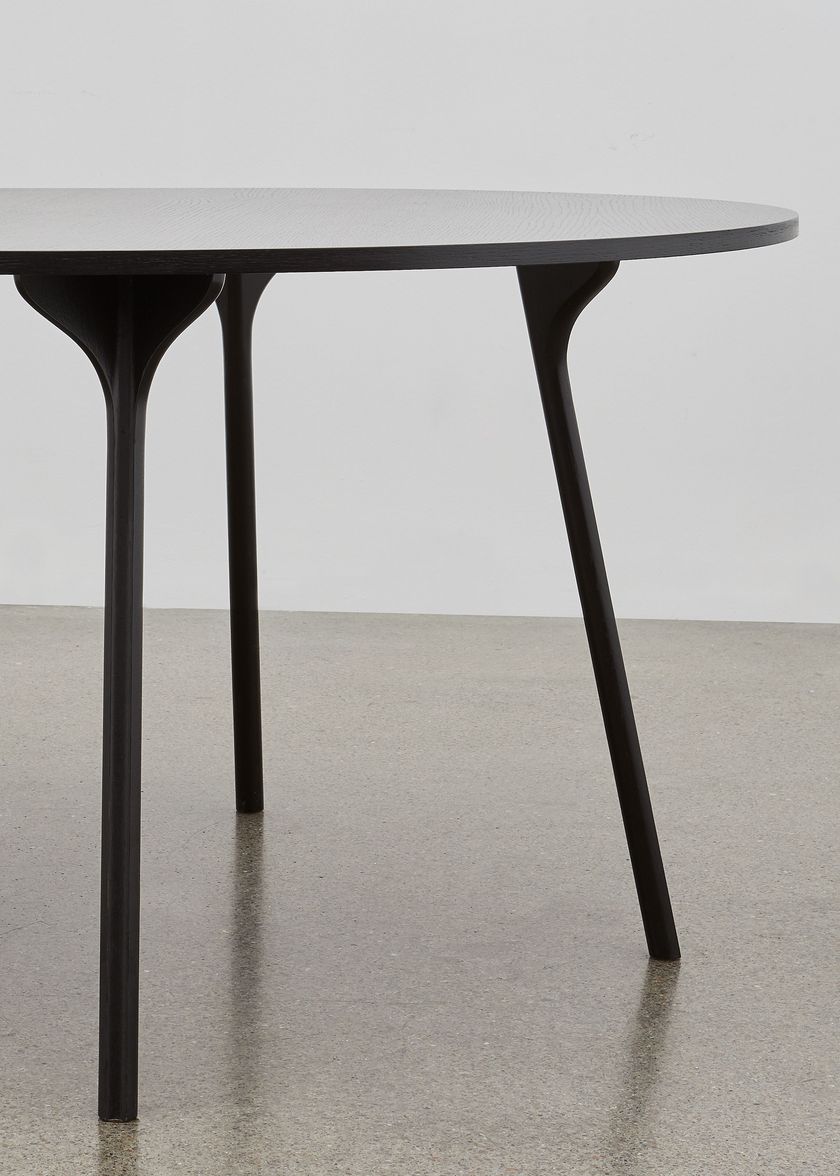 PH CIRCLE TABLE | Round table By PH Furniture & Pianos design Poul ...