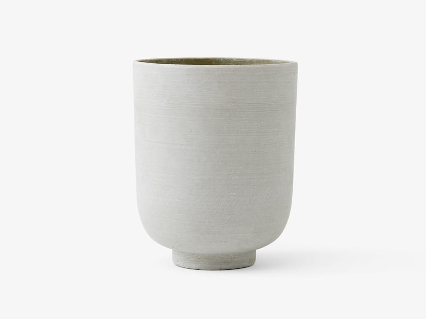 Handmade Polystone vase PLANTERS SC72 Collect Collection By &TRADITION ...