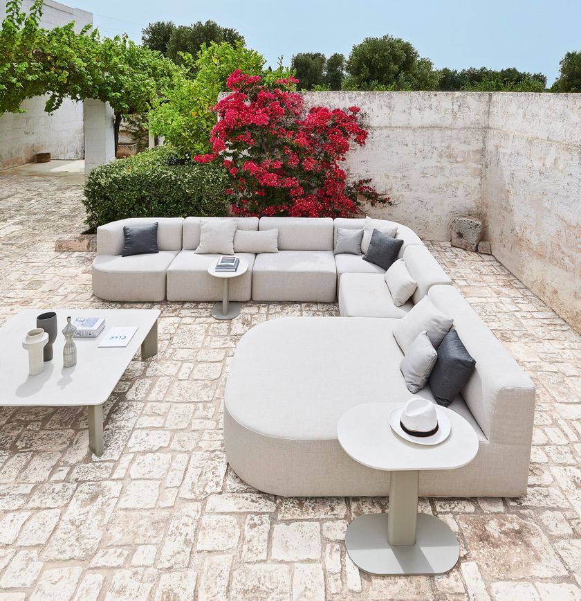 PLINTO | Garden side table Plinto Collection By Varaschin design Pio ...
