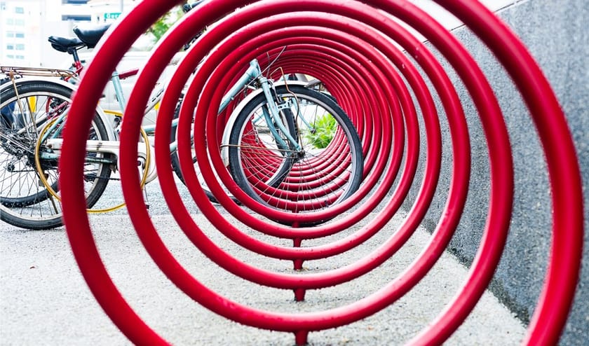 SPYRA Steel bicycle rack By Metalco | design Alfredo Tasca