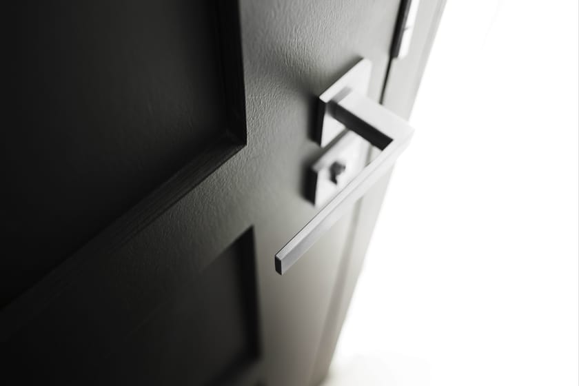 SQUARE | Turn By Formani