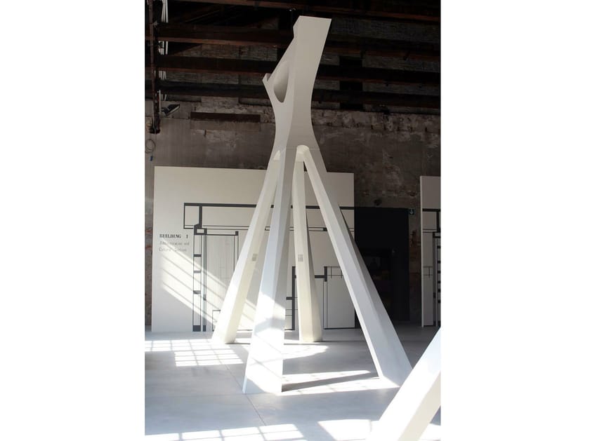 Prefabricated structure Arrangements polystyrene for stand By Eleni