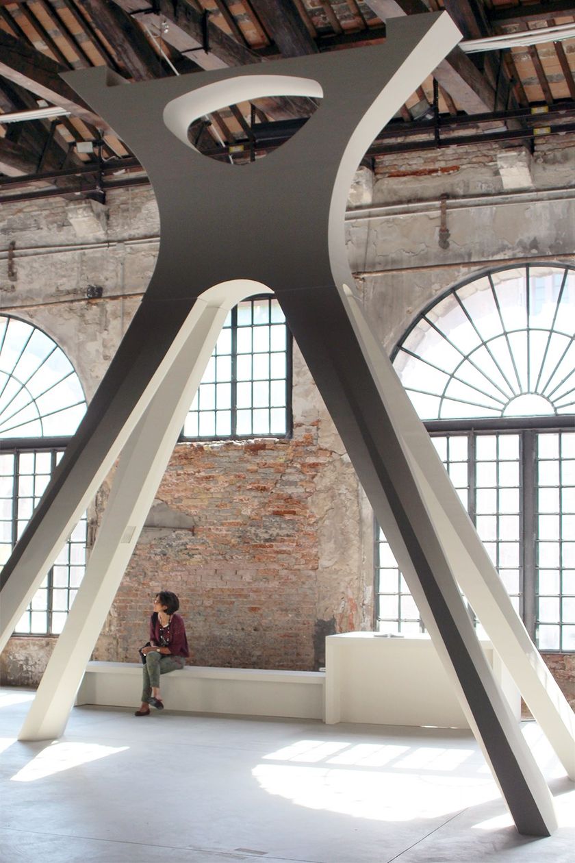 Prefabricated structure Arrangements polystyrene for stand By Eleni