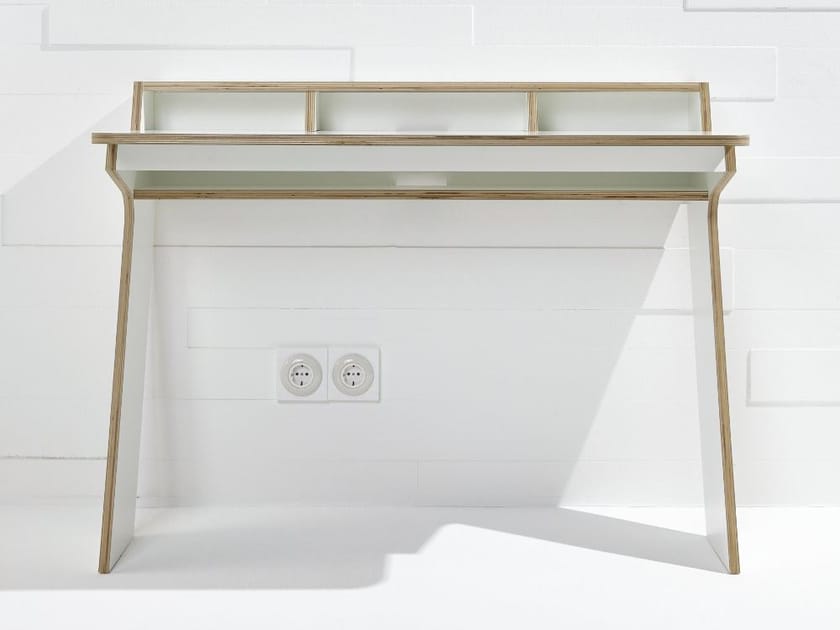 SLOPE | Writing desk By Müller Möbelwerkstätten design Leonhard Pfeifer