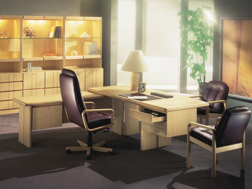 COMMODORE | Rosewood office desk By Dyrlund