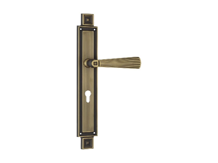 OPERA Chromed brass door handle on back plate By LINEA CALI'