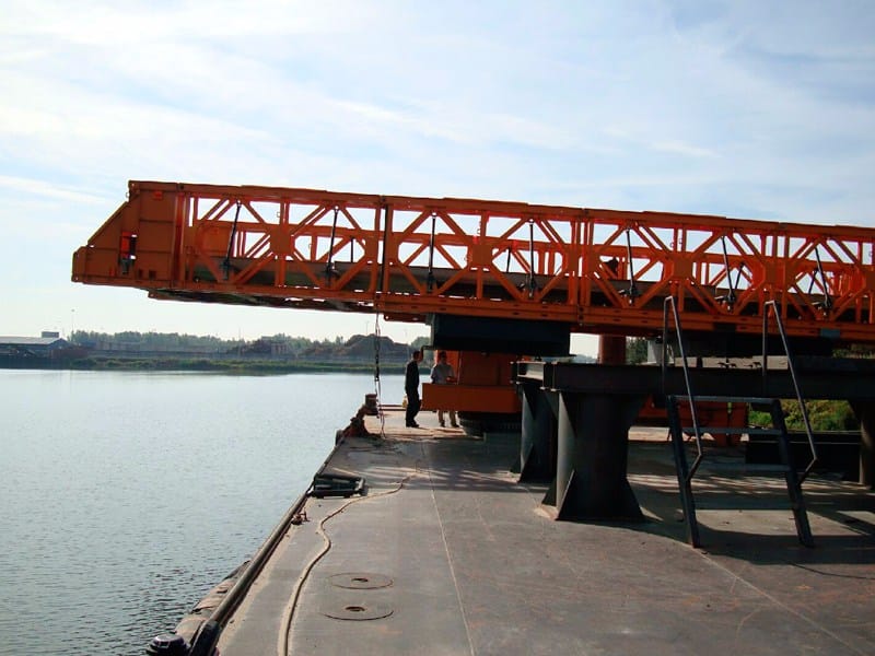 Pontili per traghetti JANSON RORO’S - Janson Bridging