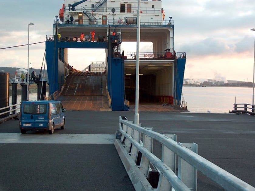 Pontili per traghetti JANSON RORO’S - Janson Bridging