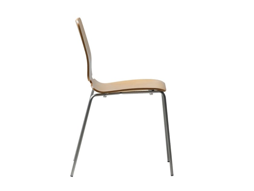 NOA | Stackable chair By ONDARRETA