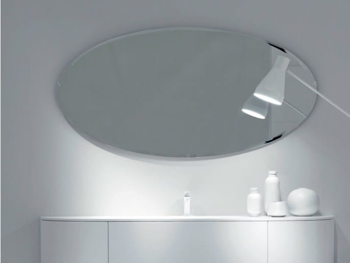 Oval mirror By FALPER