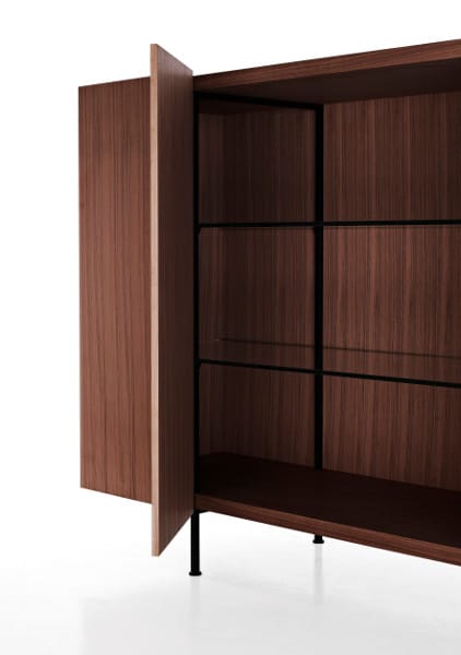 Credenza in legno con ante a battente TILLER By Porro design Piero Lissoni
