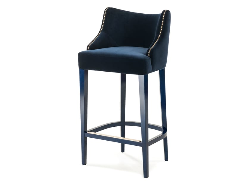 BECOMES ME | High stool High velvet stool with footrest By Munna