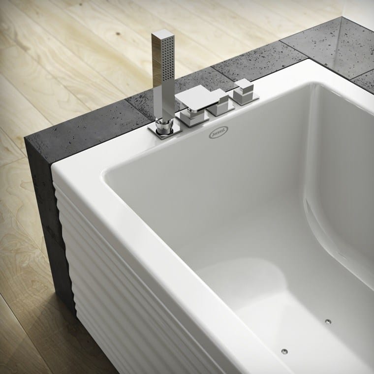 Whirlpool rectangular bathtub MOOVE BLOWER By Jacuzzi design Marco Piva
