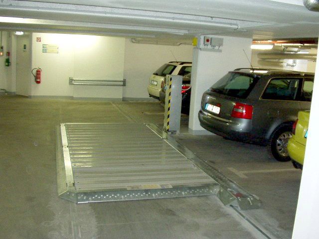 Moving platform for car Moving Platform By IDEALPARK