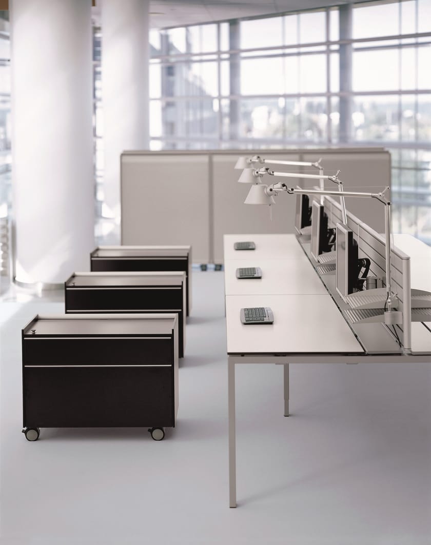 Office workstation T-Workbench By BENE design Christian Horner, Kai ...