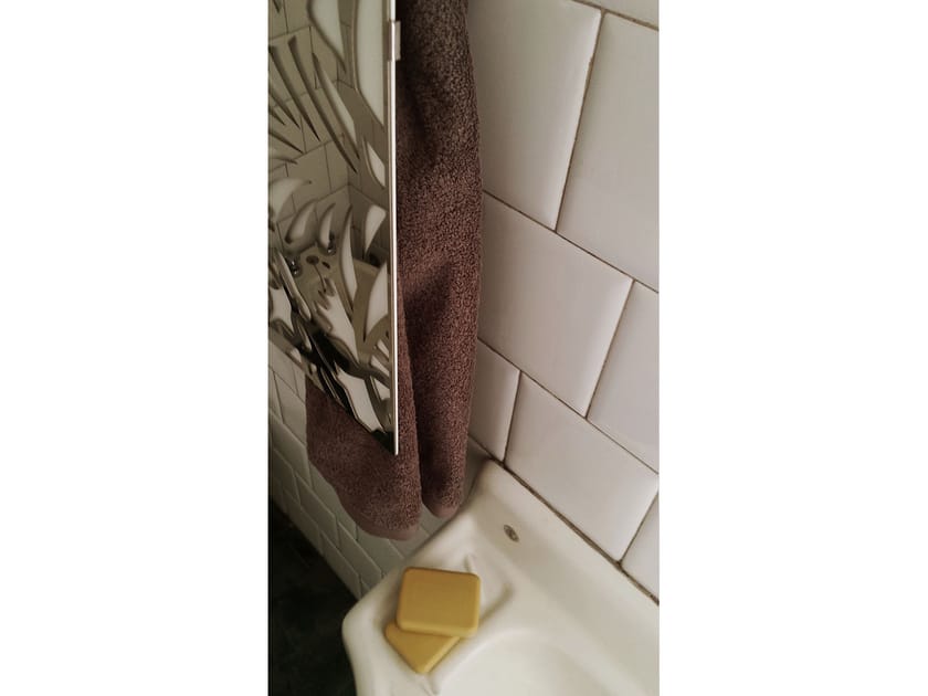 Electric wall-mounted towel warmer I GIOIELLI RECTANGLE By mg12 design ...