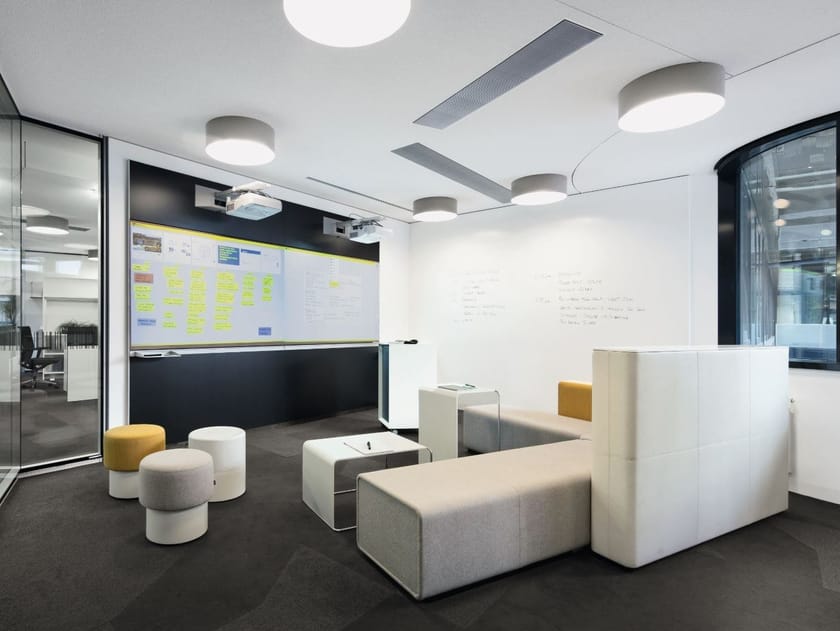 Tableau blanc modulable mural IDEA WALL By BENE