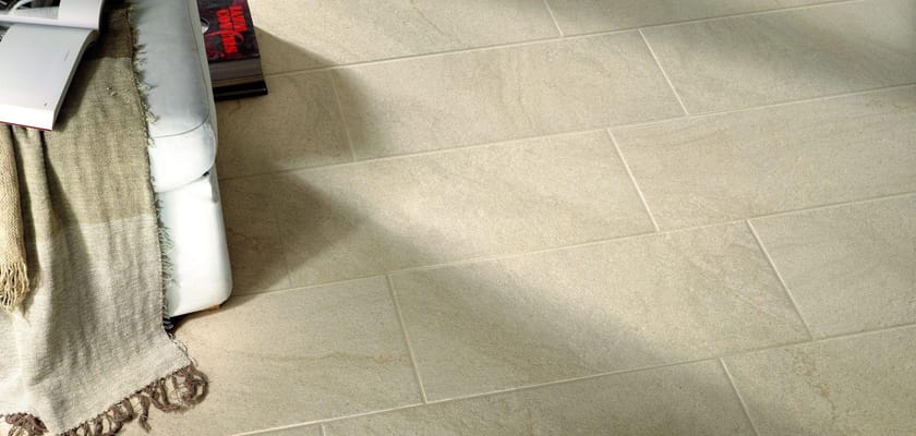 Pavimento per esterni in gres porcellanato effetto pietra STONETRACK By Supergres