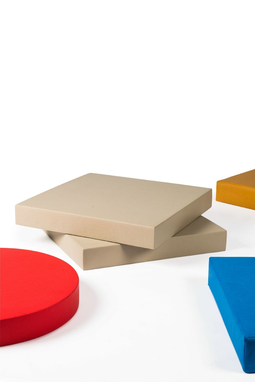 QM Foam bench seating GALETTE SQUARE By SDC LAB_Quinze & Milan